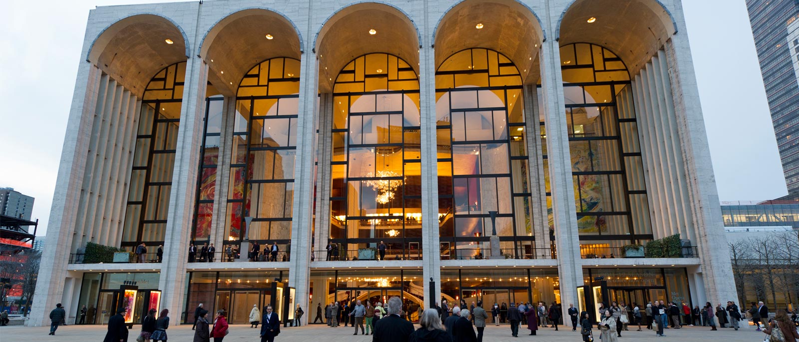 Metropolitan Opera's free streaming launches today! - Bear World Magazine