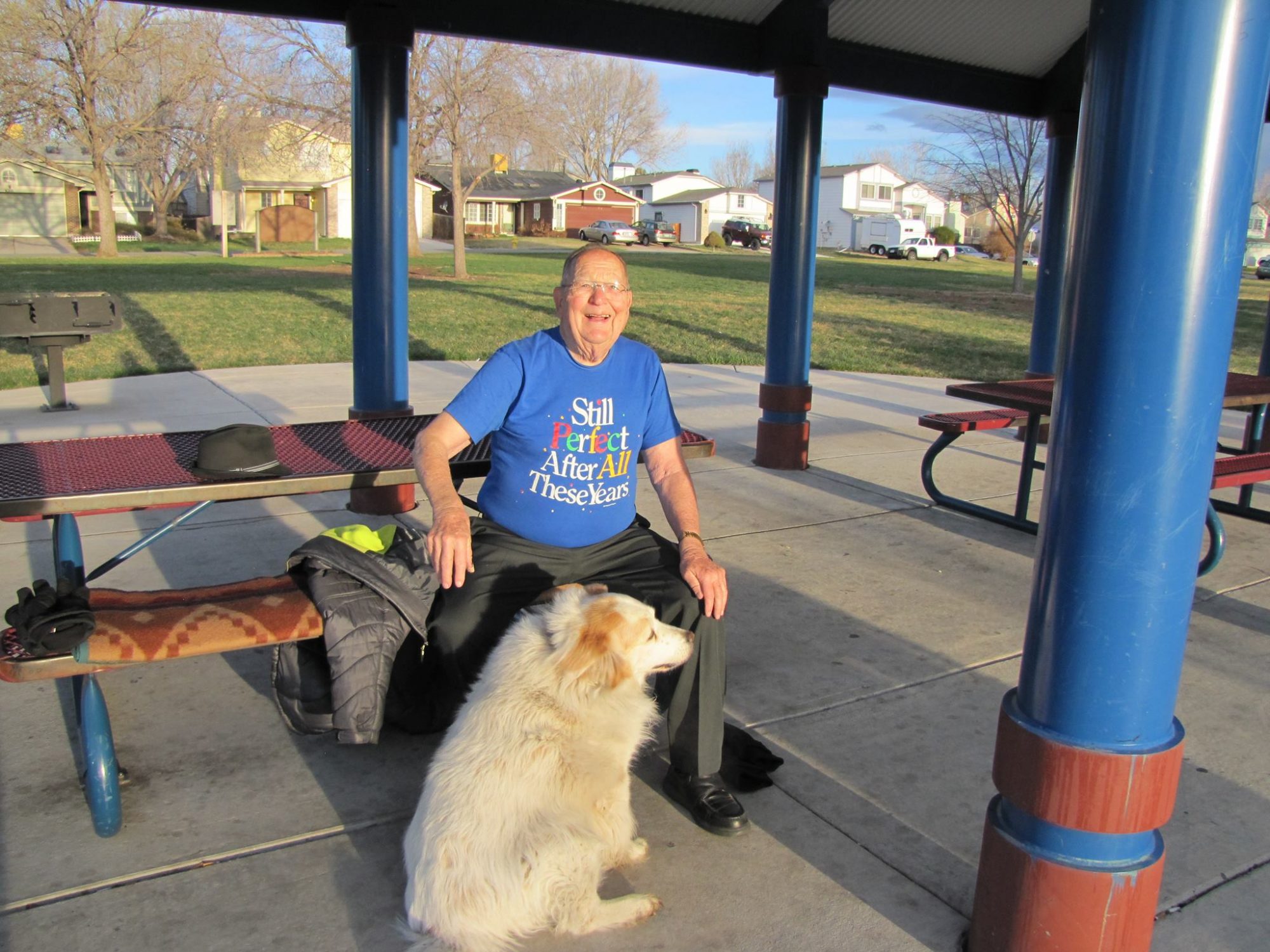90-Year-Old man, Kenneth Felts, comes out as gay during pride month ...