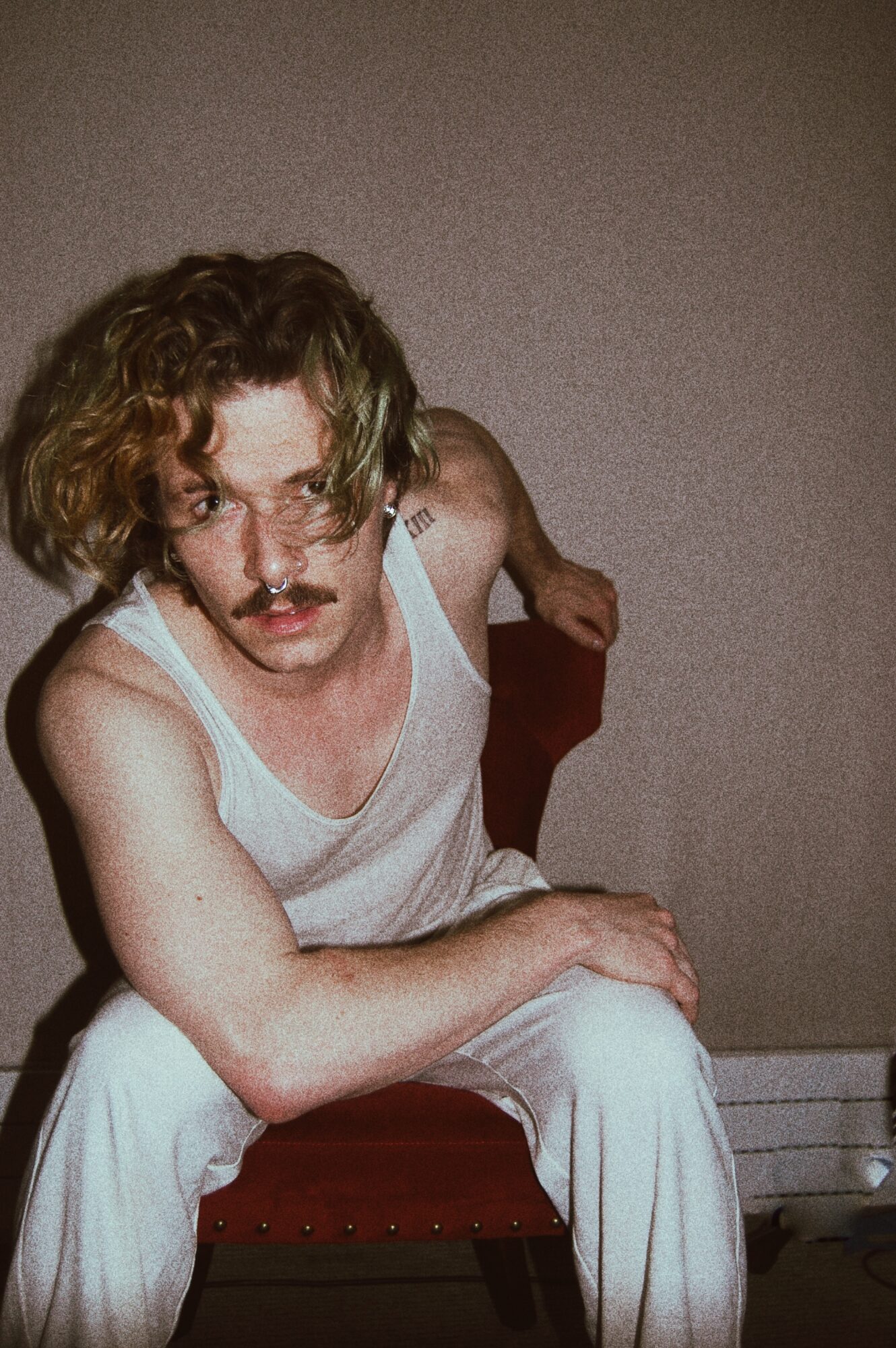 ZEE MACHINE’s '4 On the Floor' music video embraces body positivity ...