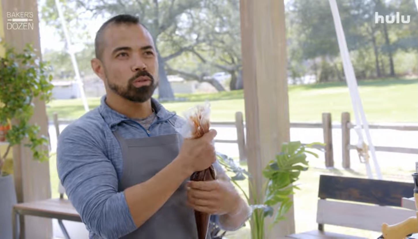 Out chef Bill Yosses serves us delicacies and a tasty Bear in 'Baker's ...