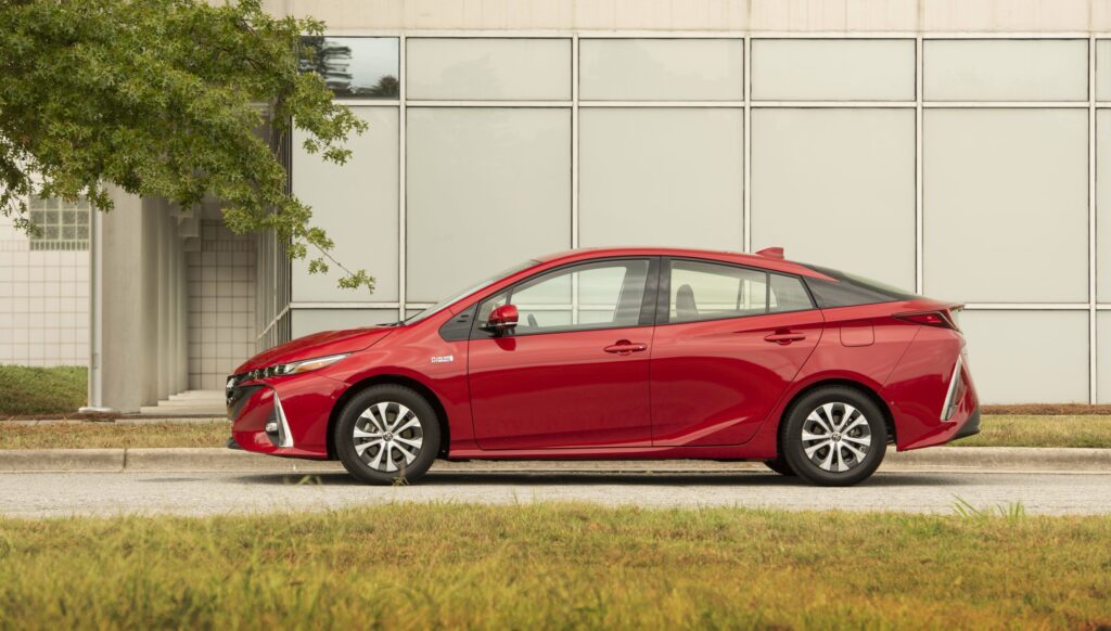 2022 Toyota Prius: Still worth a look for your new car - Bear World ...